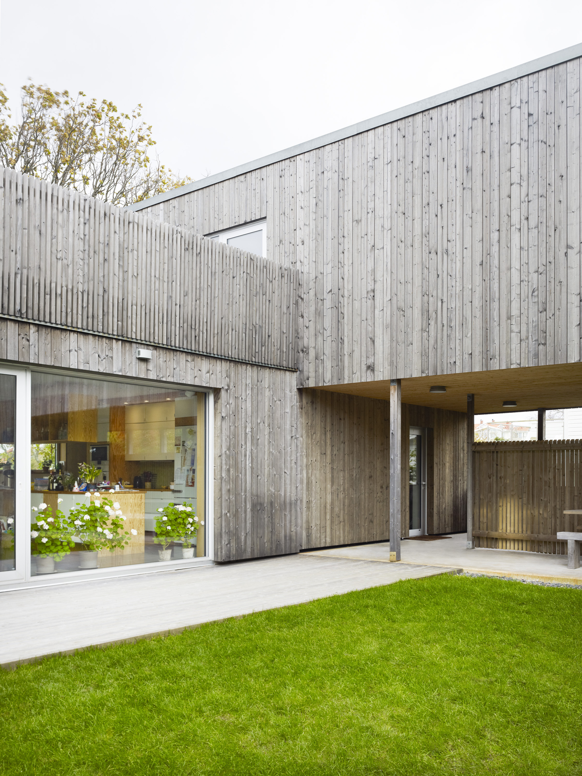 DAILYAROS — Wood House / UNIT Arkitektur AB