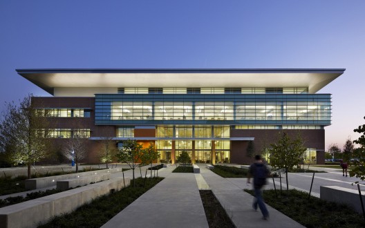 Founders Hall / John Martin