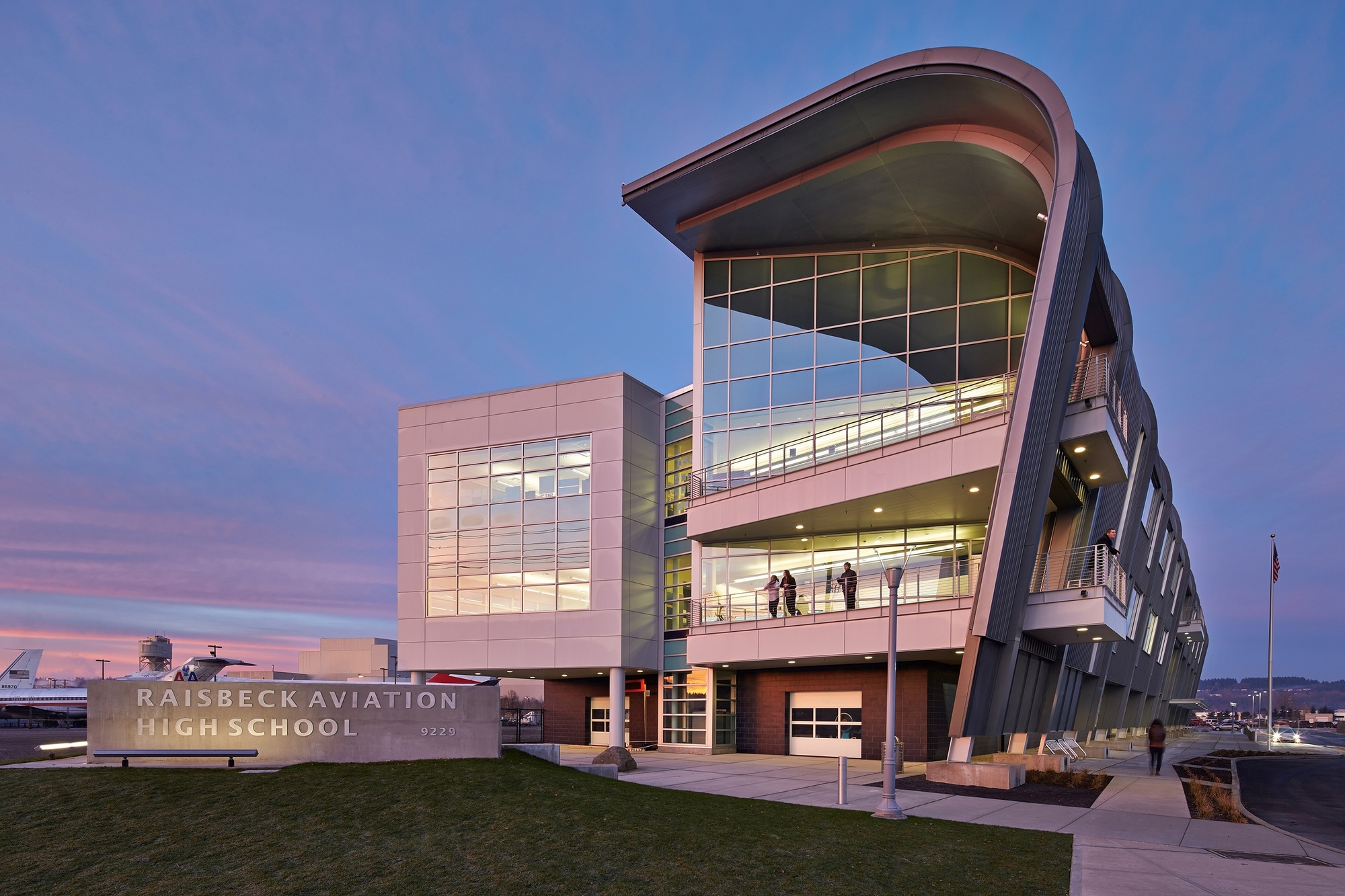 Raisbeck Aviation High Schoo | Education architecture, Seattle ...